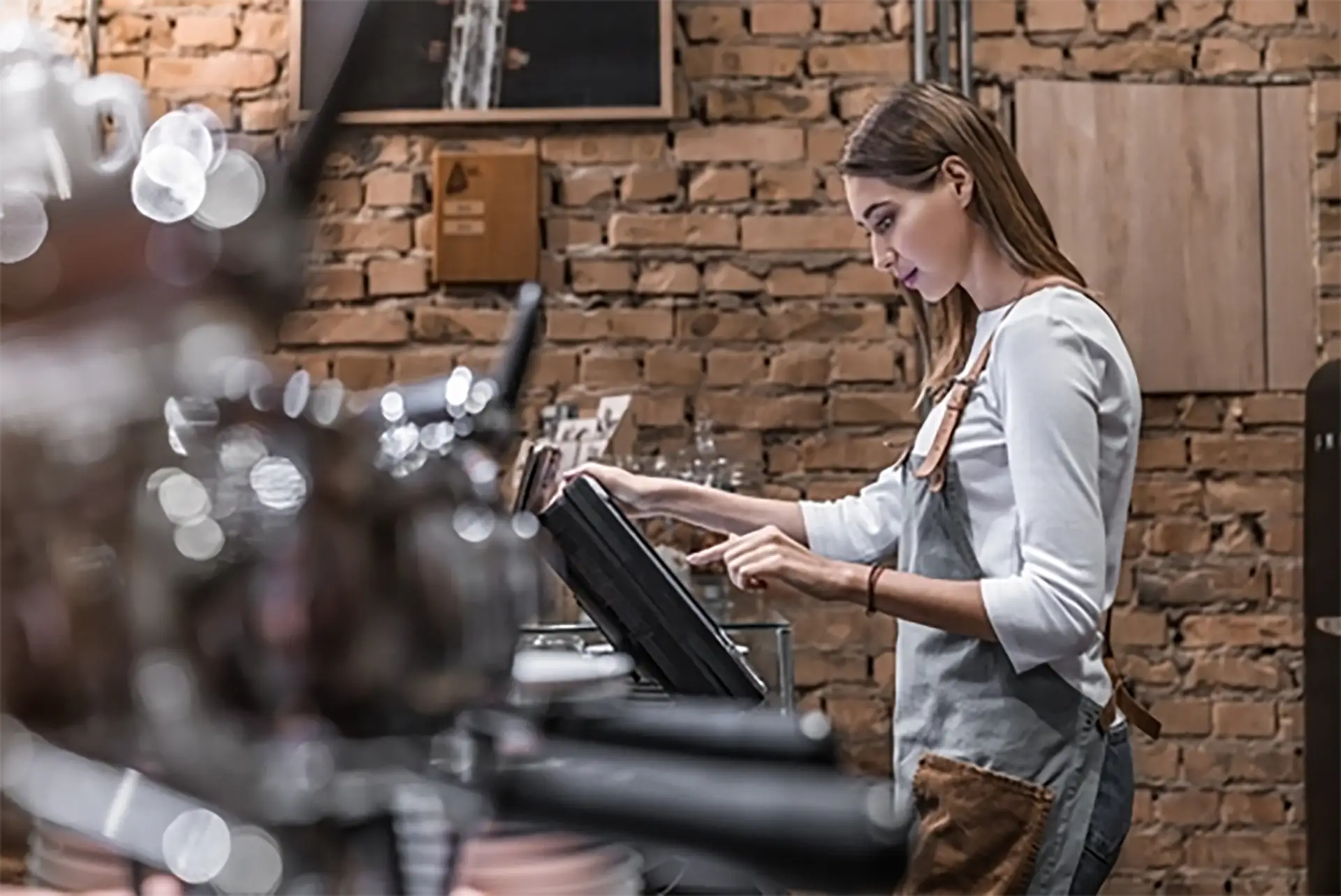 Omnichannel Retail in the UK: From POS to eCommerce Integration Made ...